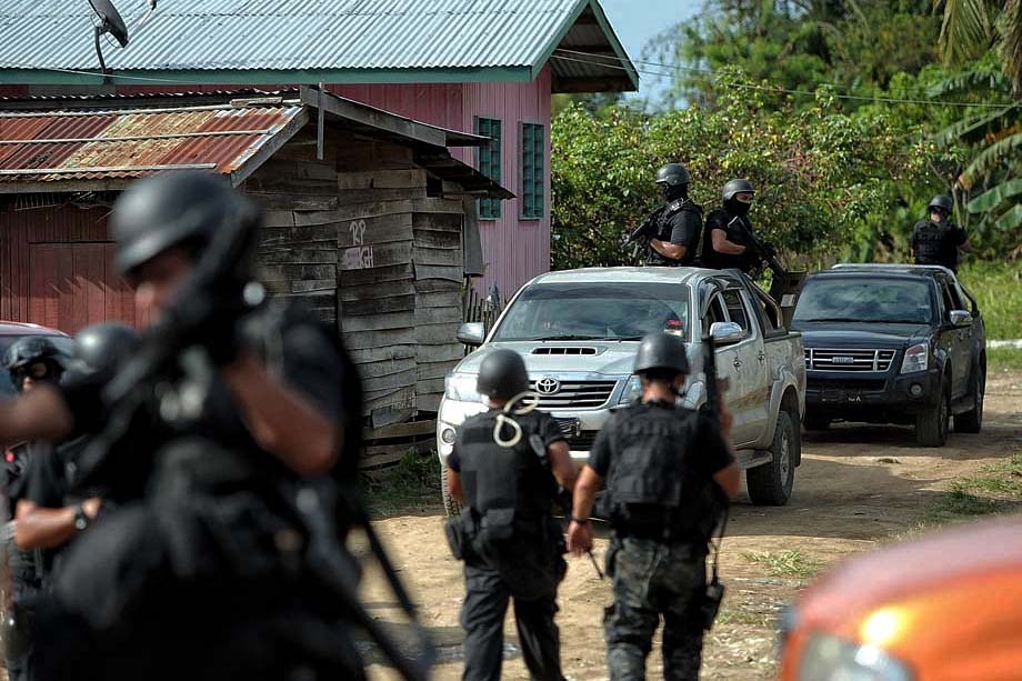 Malaysian Support The Troops: LAHAD DATU KRISIS: OPS DAULAT, DAY 7