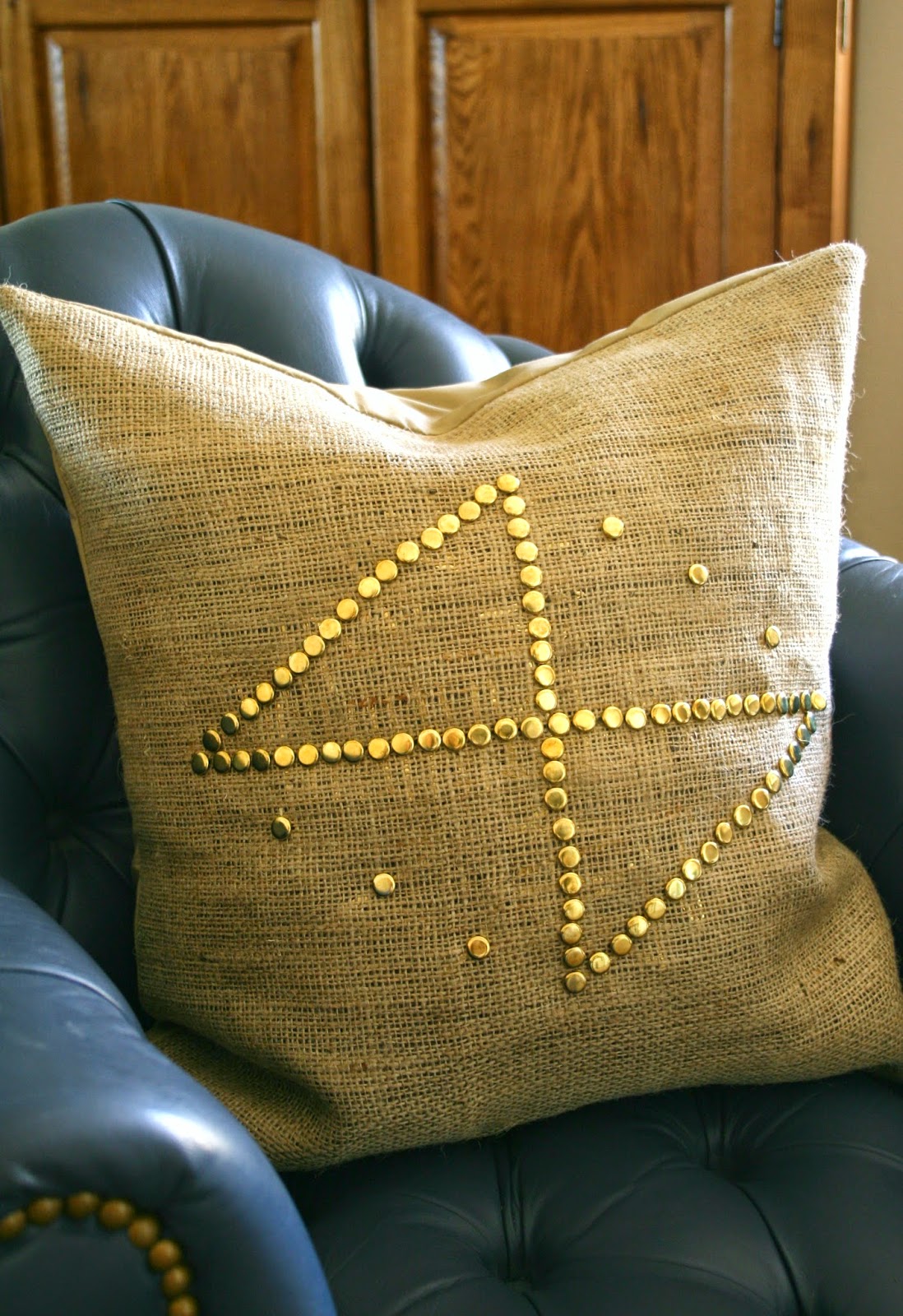 Cheap & Easy Studded Pillow Cover | Pneumatic Addict
