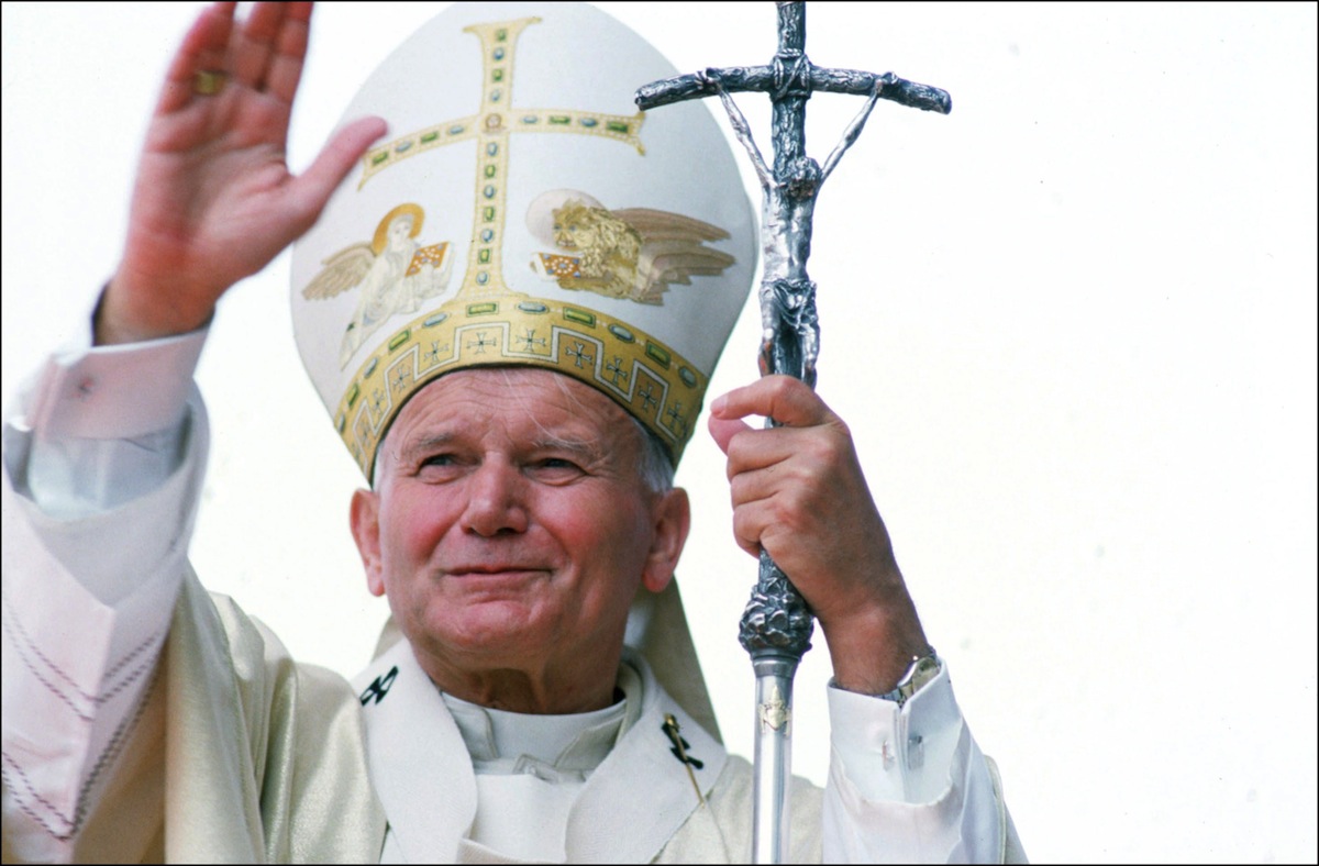 Catholic News World : Saint October 22 : St. Pope John Paul II - SHARE ...