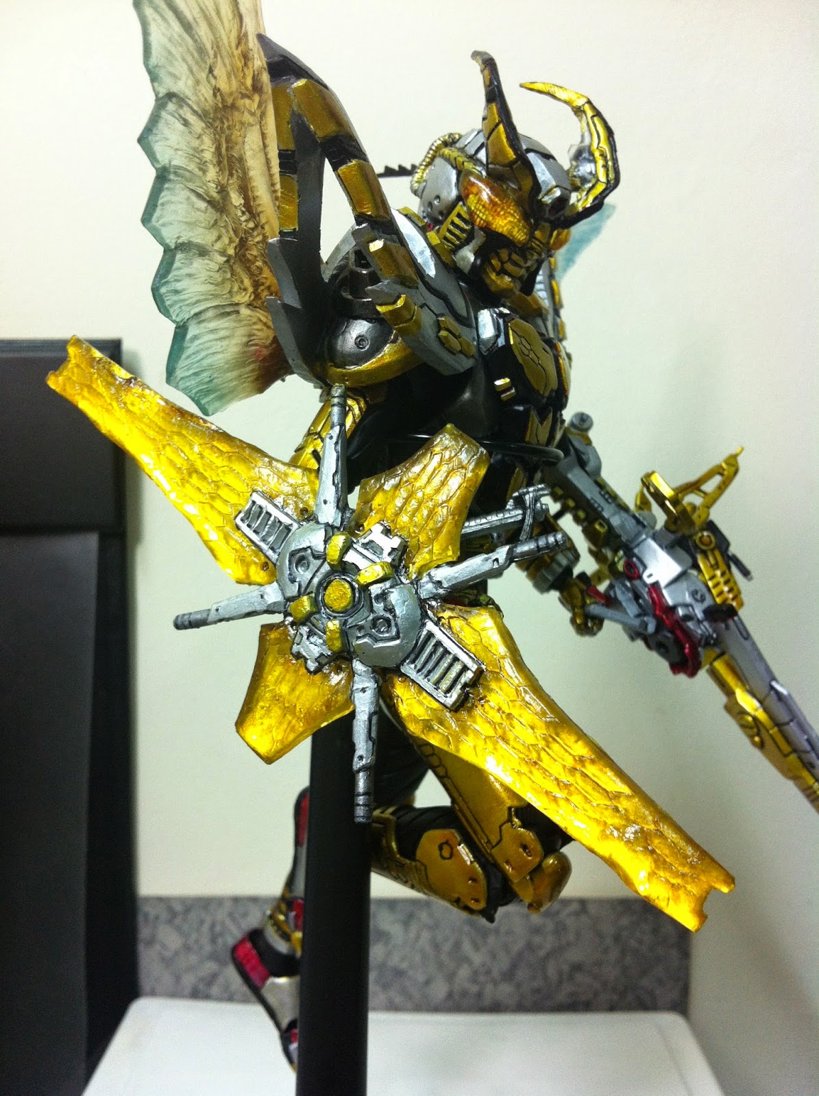 Kamen Rider World: SIC Custom Hyper Zabee / Hornet photo gallery and ...