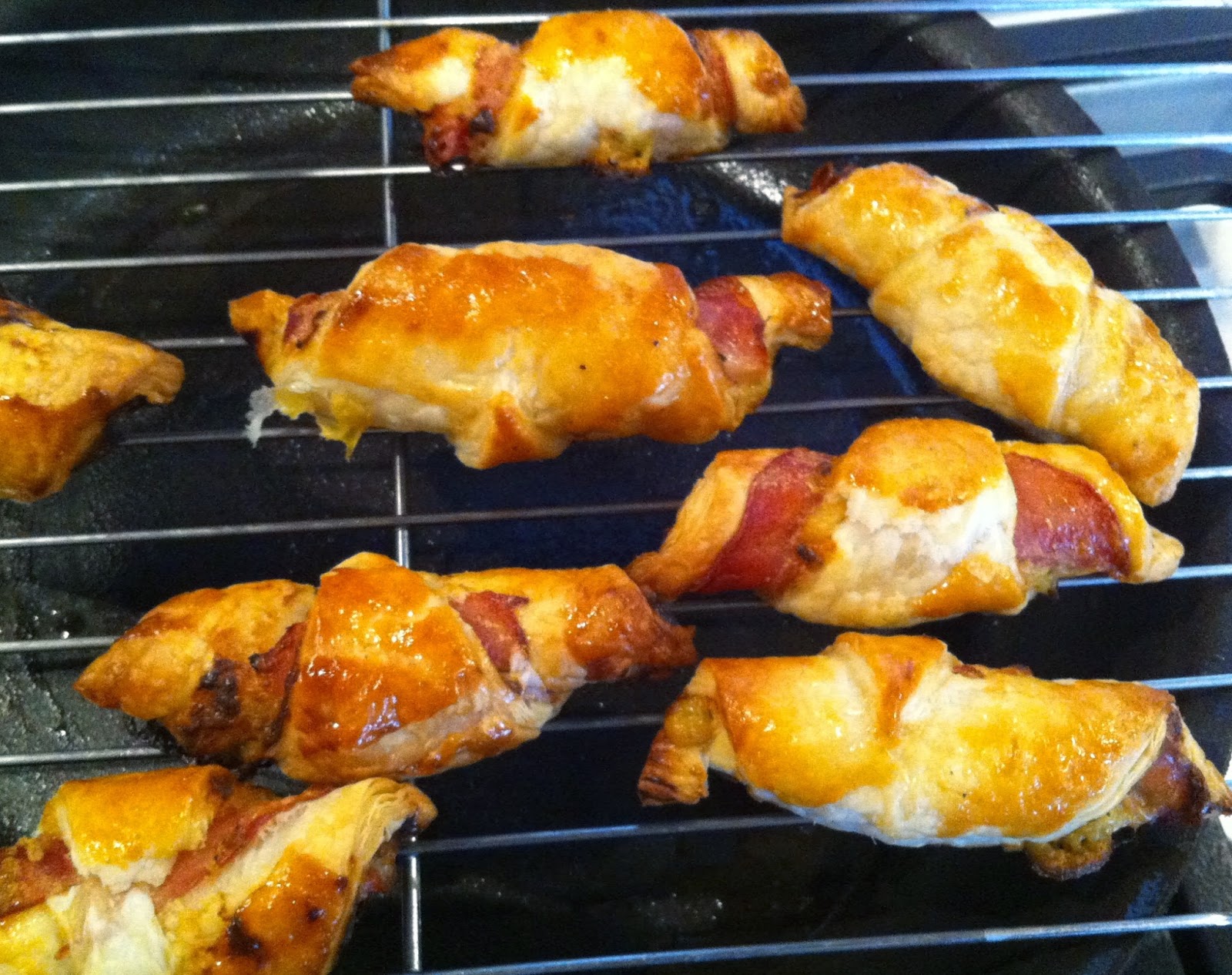 So So Simple Food: Mini Croissants - Best Appetisers - So Simple