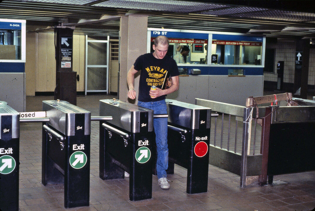 50 Rare and Interesting Photographs of the New York City Subway in the ...
