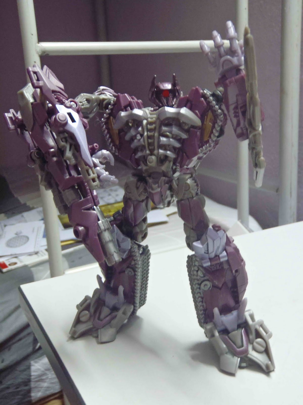 New Planet Cybertron: Transformers Review: Shockwave (DOTM Voyager)
