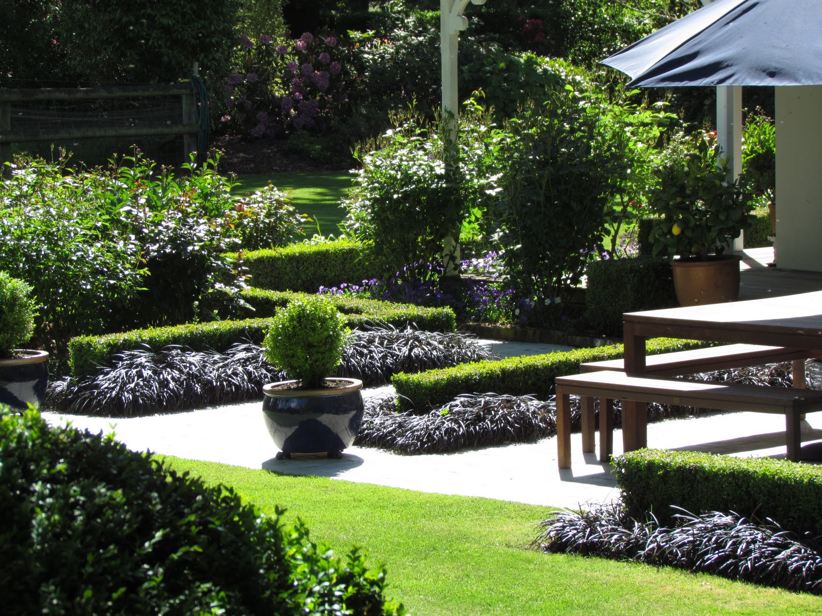 Lady Mondegreen's Secret Garden: Ohoka Garden Tour