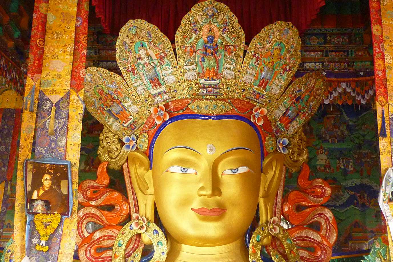 Lo dejo todo world tour: Introduction to Buddhism and monasteries