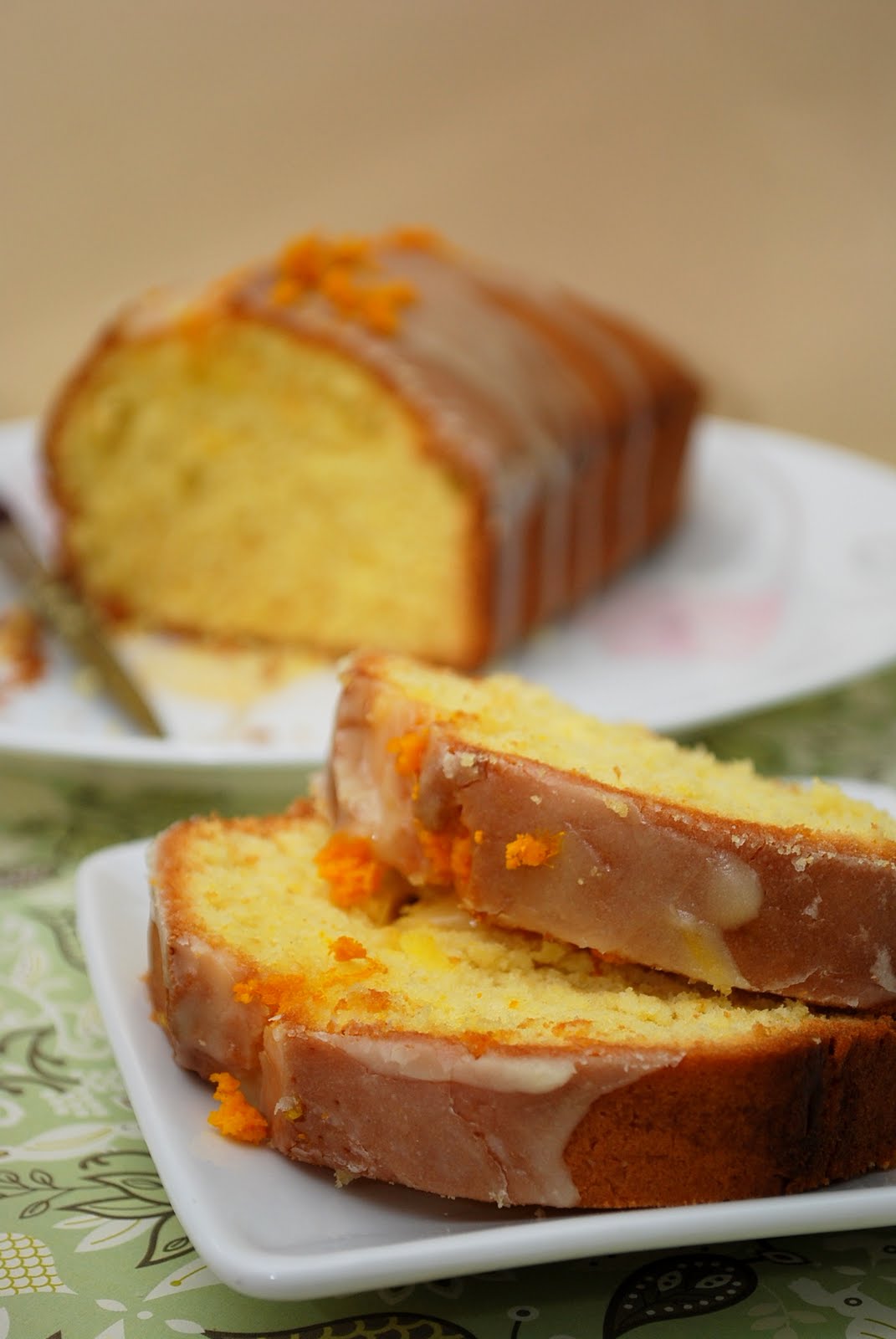 Amateur Bakes: Orange Cake with Orange Icing