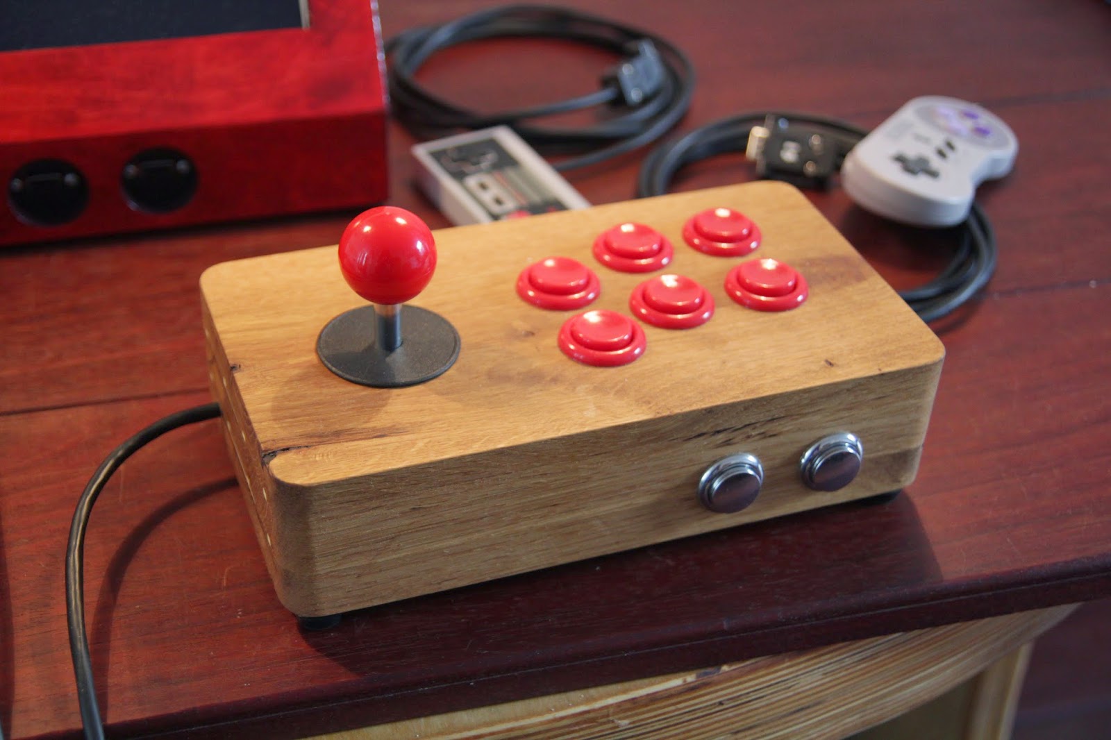 jh: Raspberry Pi based 4-player Arcade Maschine