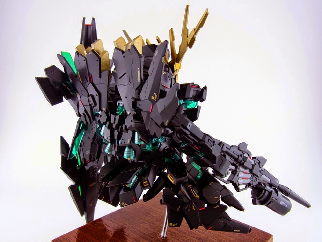 Gundam Family: SD Banshee Norn Custom Build