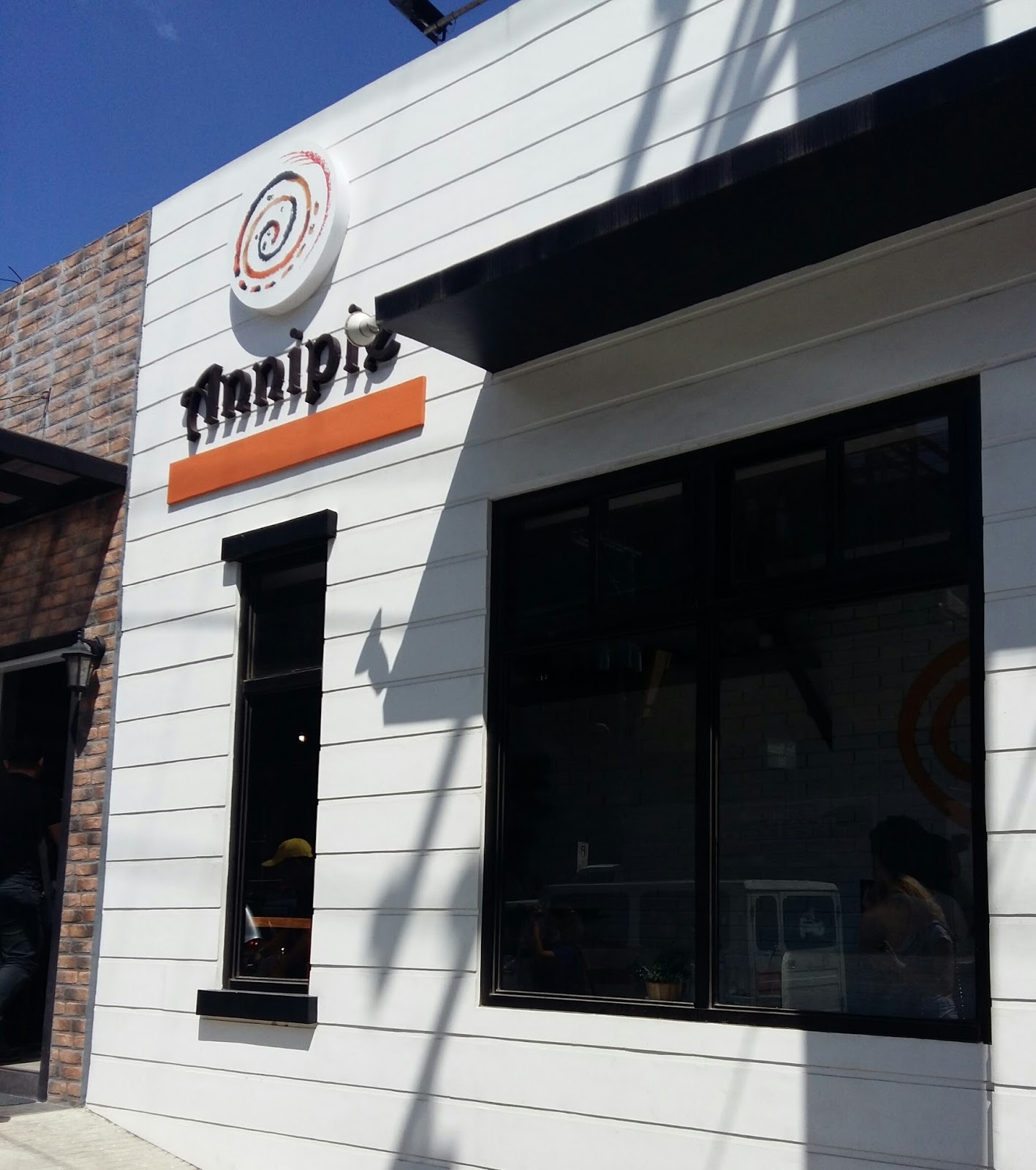 DFAT 2017 Day 1: A newbie's EATventure! (Annipie. Coffee Grounds. Lachi ...