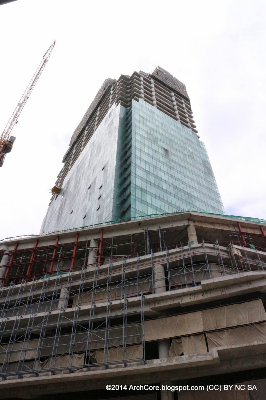 ArchCore: The EmQuartier construction progress [June 2014]