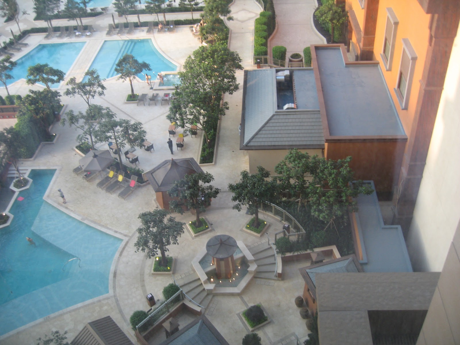 Sumptuous Flavours: Macau - Conrad, Cotai Central 澳门金沙城中心康莱德酒店