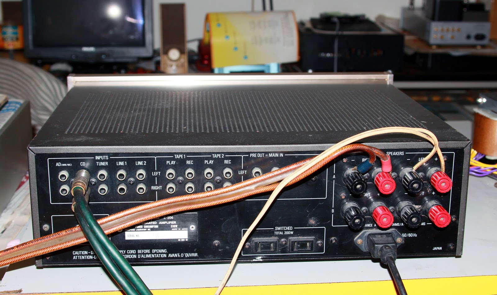 吉鵬音響工作坊: [維修] ACCUPHASE E-206 綜擴 (2)