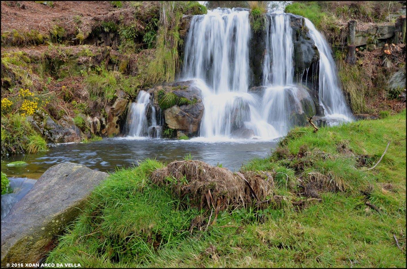 XOAN ARCO DA VELLA: FERVENZA DE SEOANE - OS FONTANS - XEVE