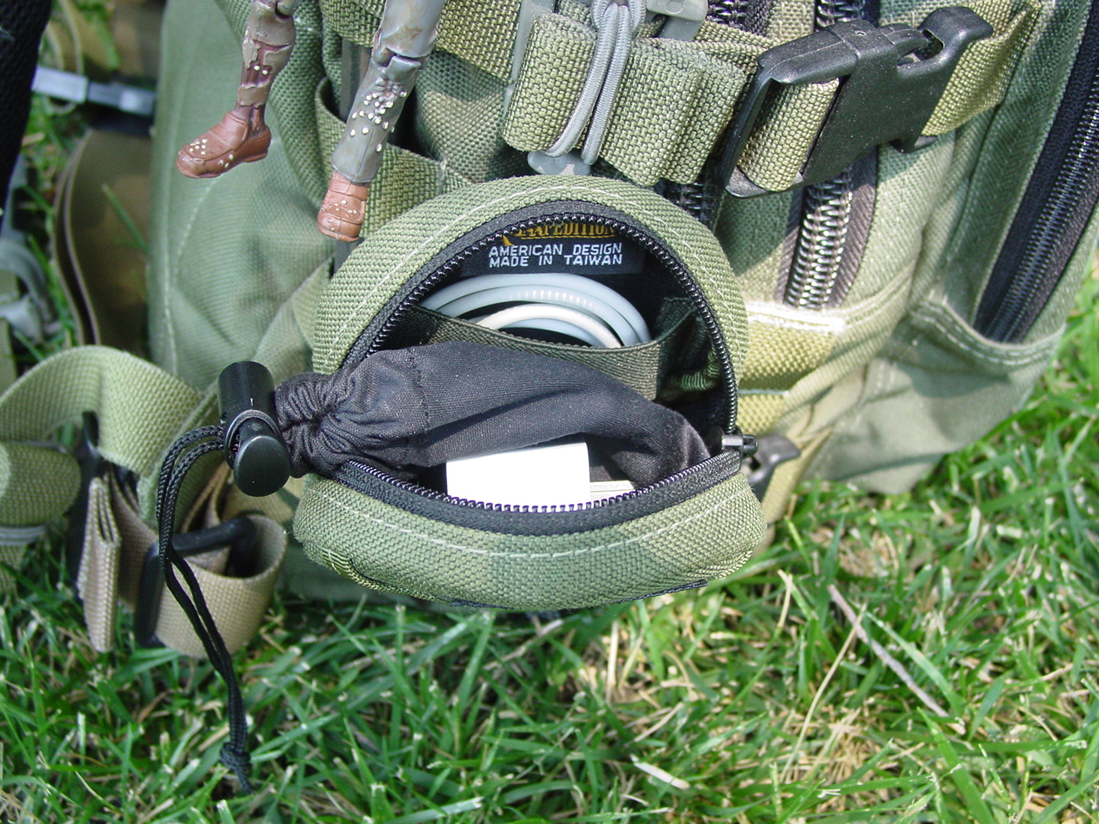 Survivor-EDC: Maxpedition Tactical Can Case