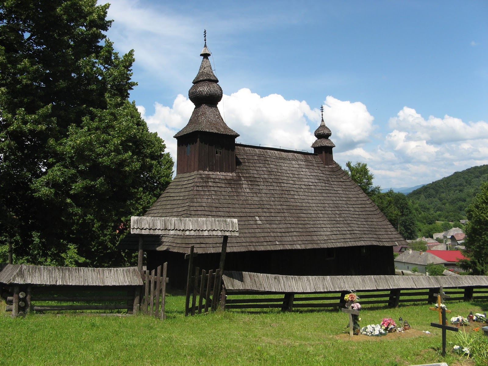 Wooden Churches and Folk Architecture of Central & Eastern Europe ...