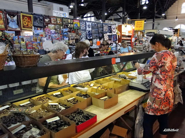 A Little Bit of British from Across The Pond: Lancaster Farmer's Market ...