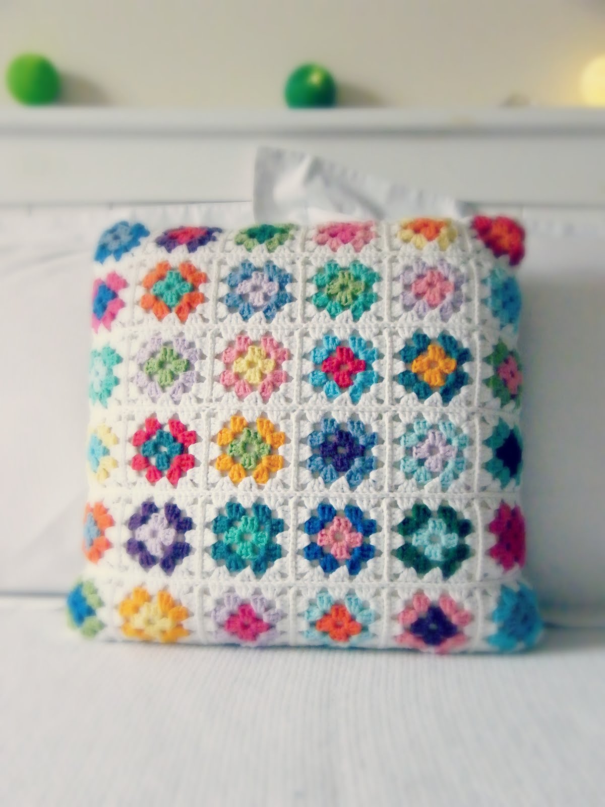 Annie's Place: Solid 'Willow' Crochet Block How-To