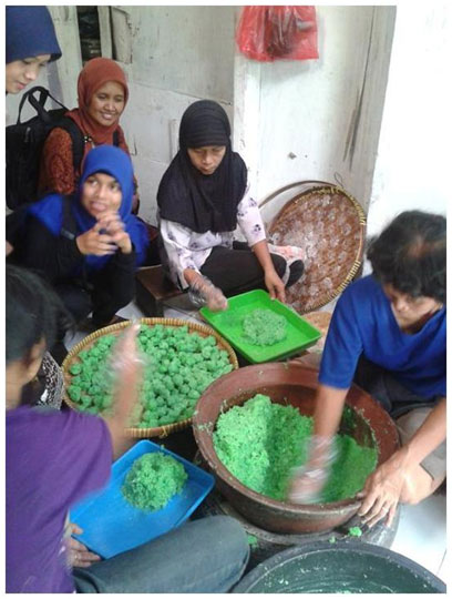 Geplak Bantul | Cari Masakan Khas Nusantara