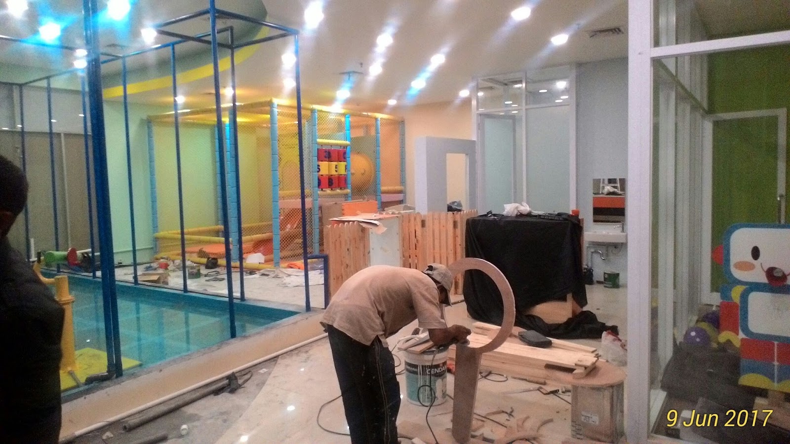 pemasangan IKIDS rolling door one Sheet