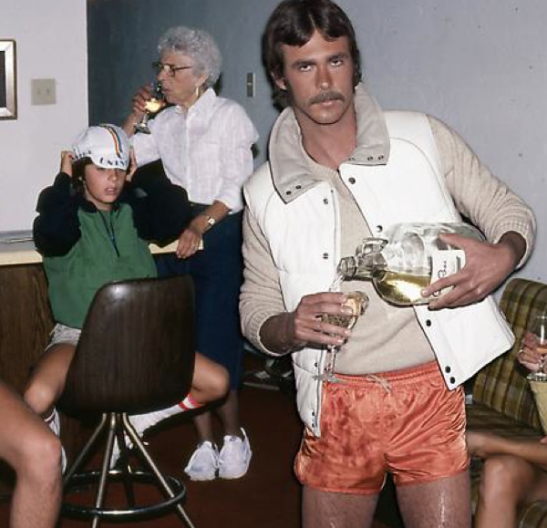 18 Amazing Vintage Photos That Prove Our Dads Are Still the Original ...