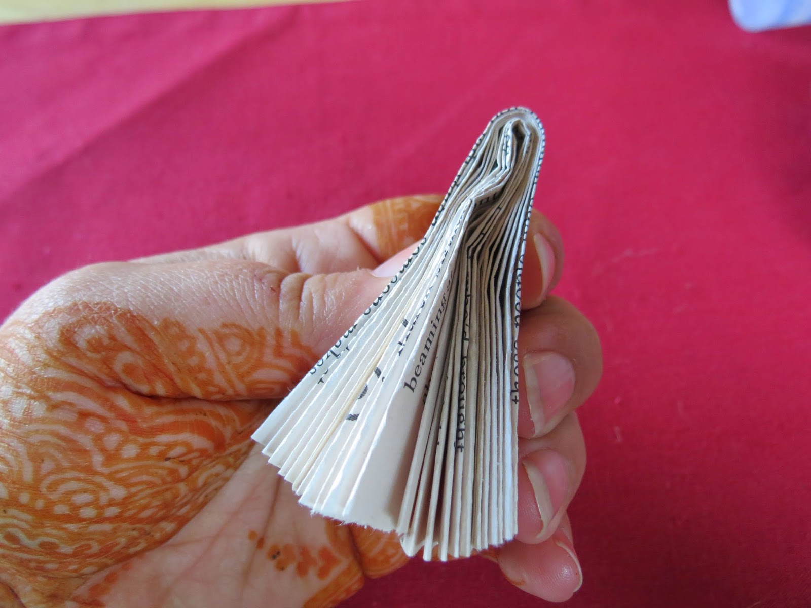 Uniquely Grace: Children's Book Page Ornament Craft - DIY Tutorial