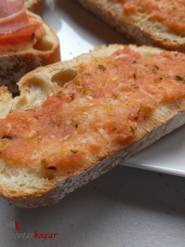 Pan tumaca a mi estilo - Receta de cocina casera