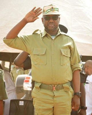 Photos: Niger State Governor, Abubakar Sani Bello dressed in NYSC kit