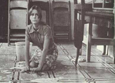 Mundo de letras: Mary Soliani, aquella cucarachita...