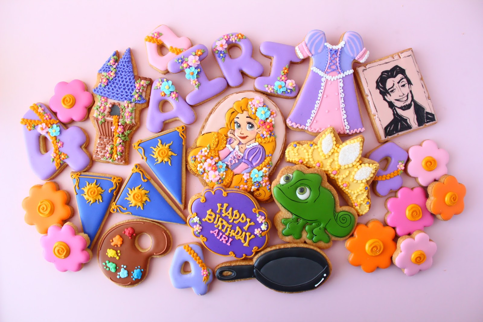 Sweeten your day.: ラプンツェルのアイシングクッキー Rapunzel icing cookies
