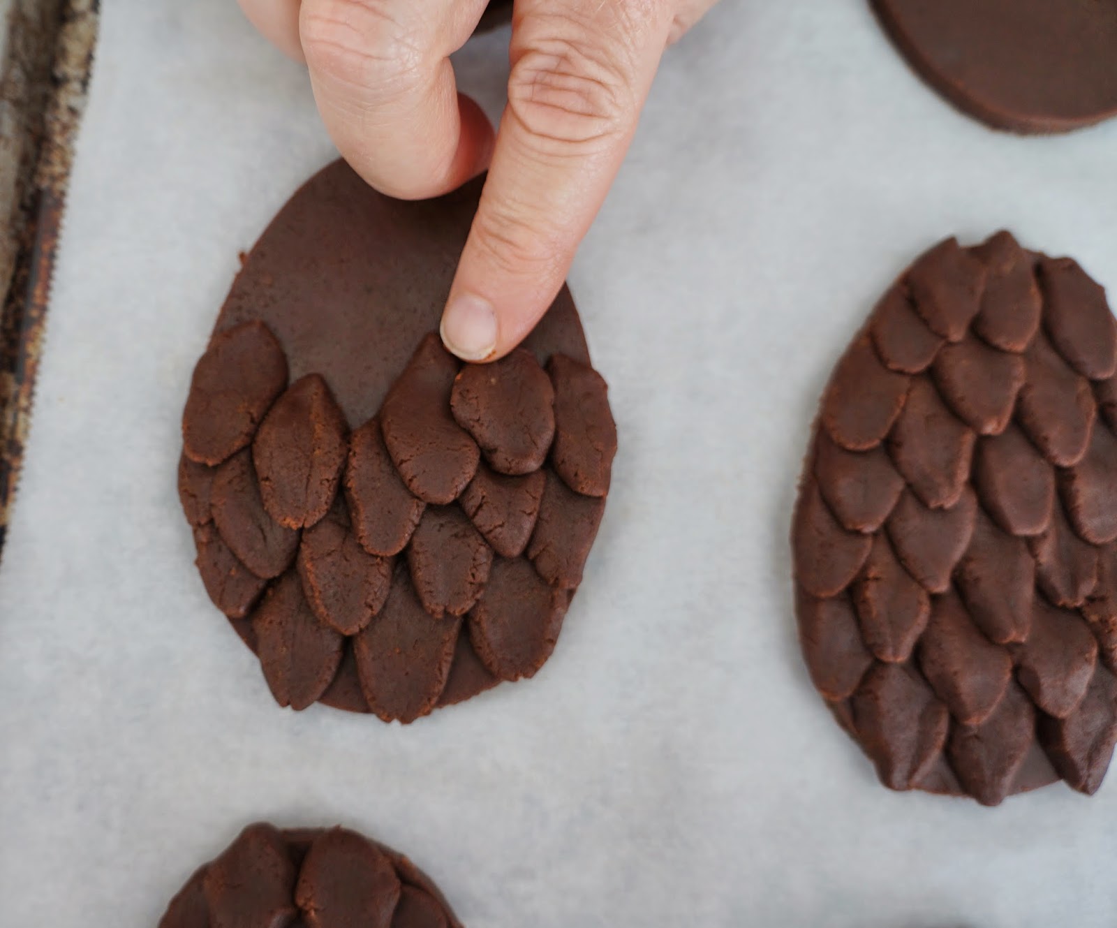 Otaku Crafts: Dragon Egg Cookies