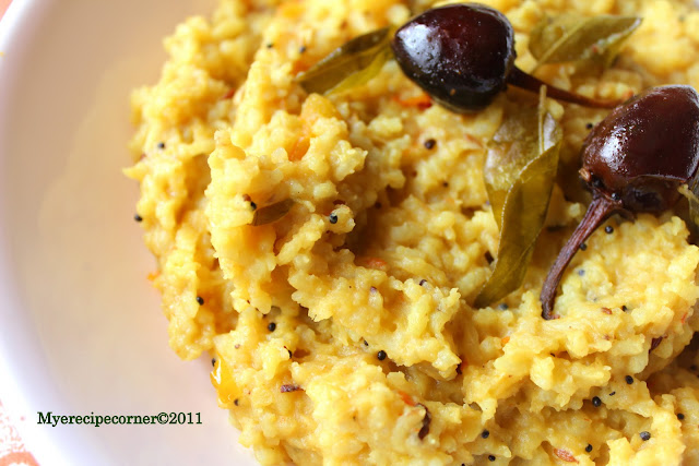 Mye's Kitchen: Arisi Paruppu Sadam- Coimbatore Style.