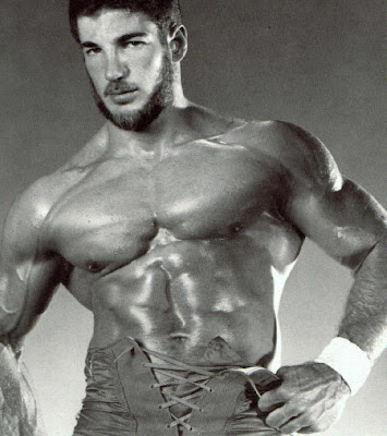 LA PERFECTION FAITE HOMME: RICK WOLFMIER 01