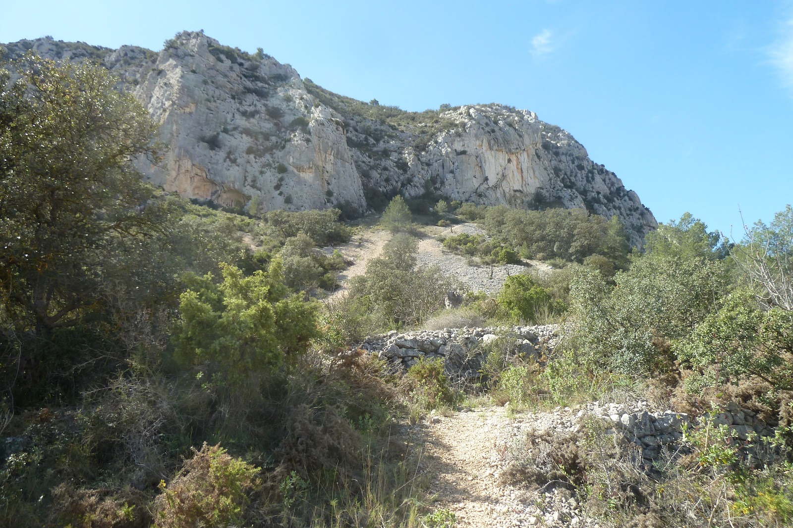 SIERRA ALGAYAT, PENYA LA MINA, ALGEÑA - Las Rutas de Moskys