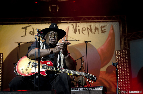 ALTOeCLARO: MAGIC SLIM FAZ 75 ANOS EM GRANDE FORMA À FRENTE DOS ...