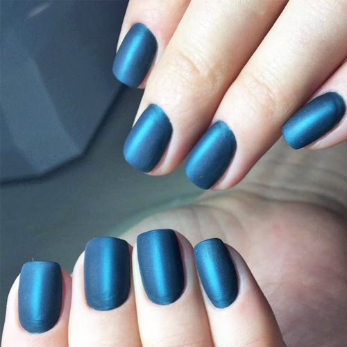 12 Trend Designs for Matte Nail Polish