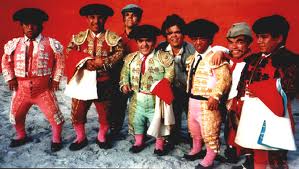 Desde mis tripas: El divertido concurso de lanzamiento de enanos