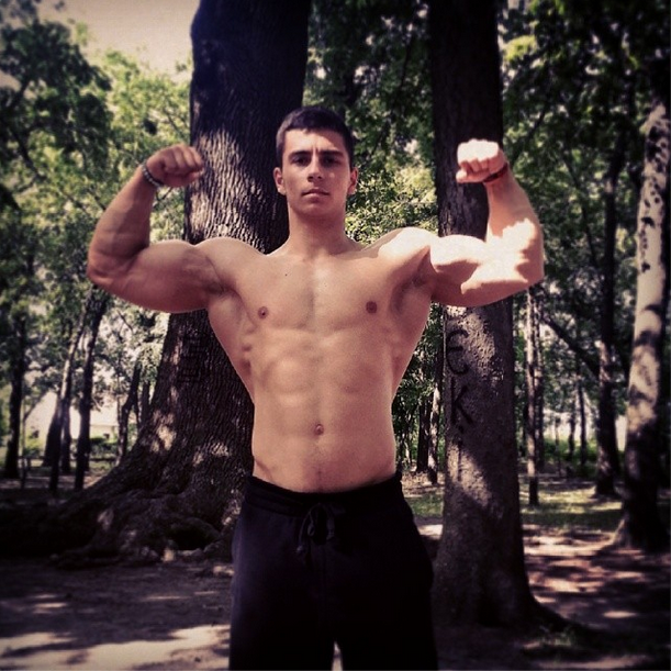 Calishenics /C: Dejan Stipke Arm Routine. #SerbianGuns