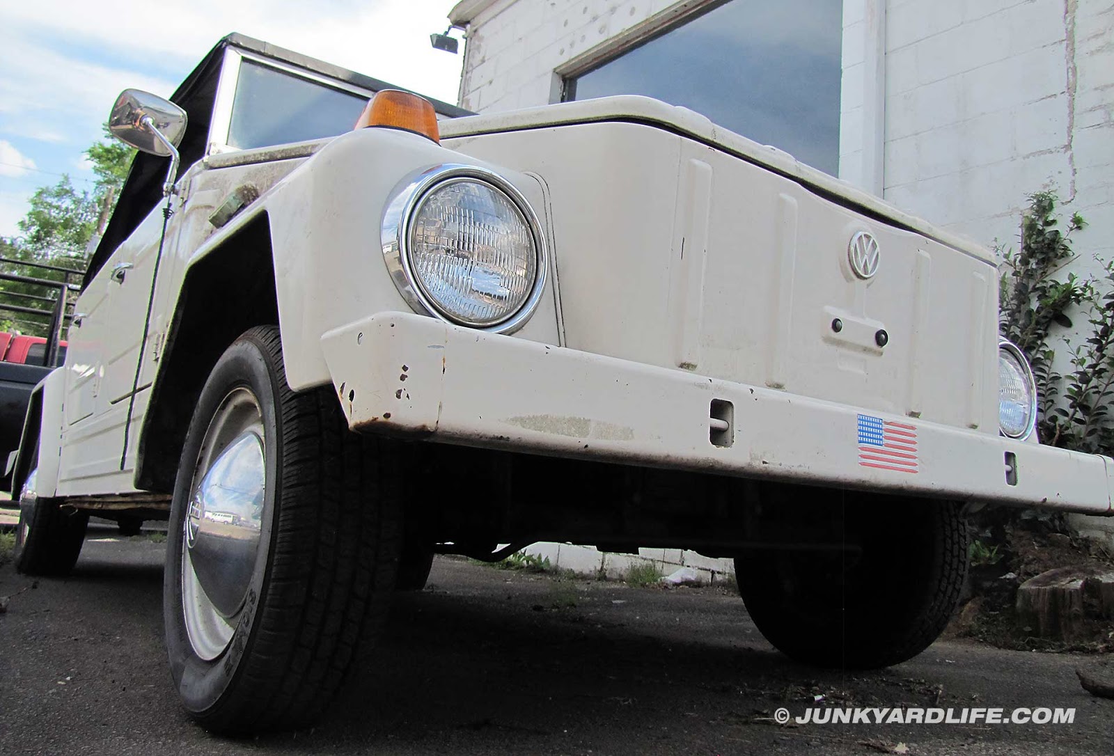 Junkyard Life: Classic Cars, Muscle Cars, Barn finds, Hot rods and part ...