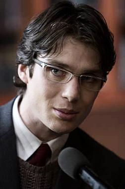 Scarecrow Batman Begins Actor