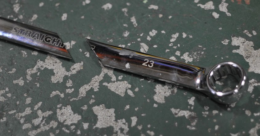 STANDARD CUSTOM PAINT: slash