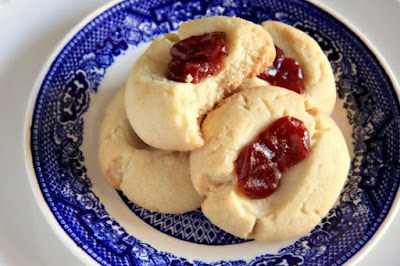 Yolanda @Delights Of The Heart: PUERTO RICAN CHRISTMAS SHORTBREAD ...