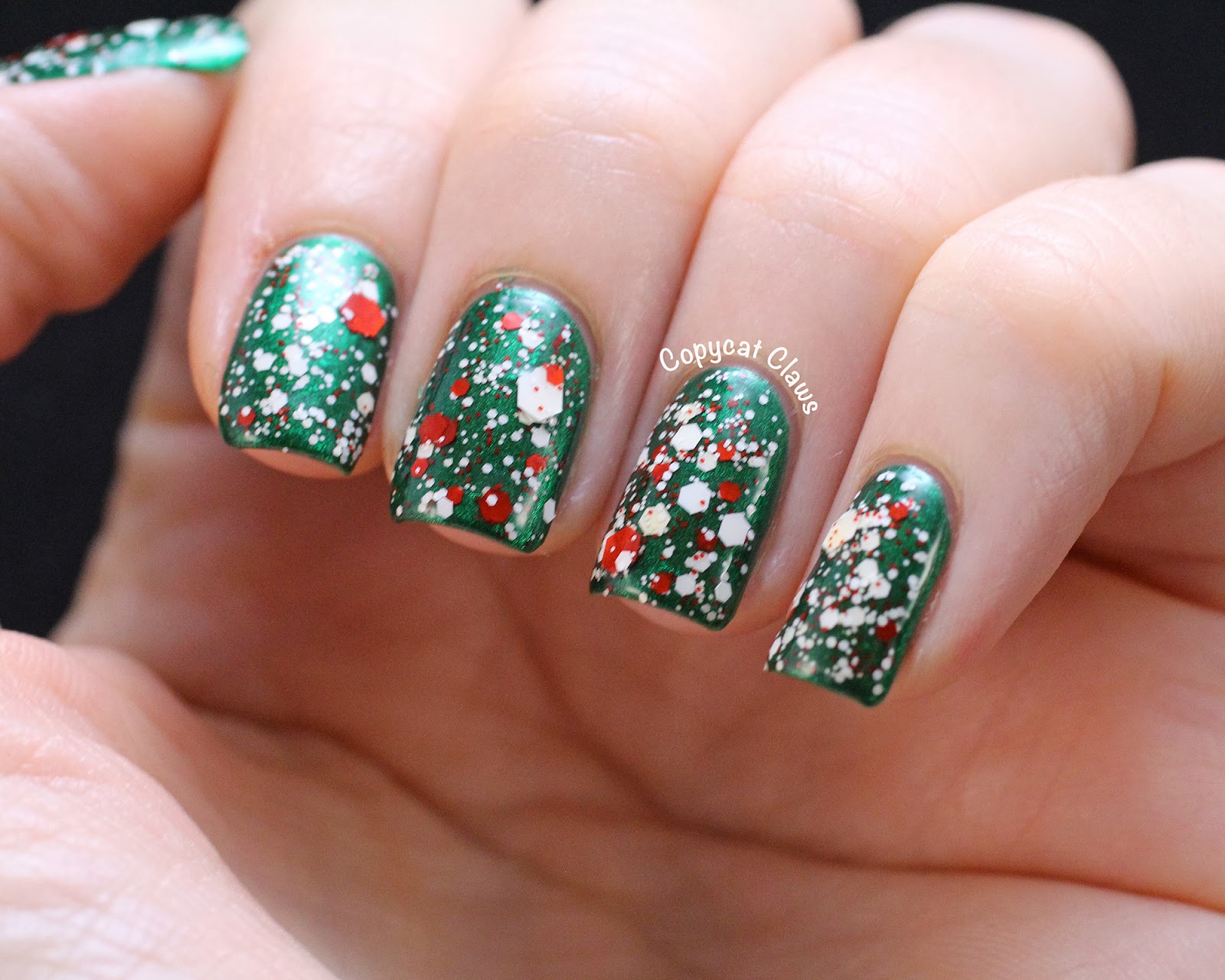 Copycat Claws: Zoya Holly and KBShimmer Candy Cane Crush