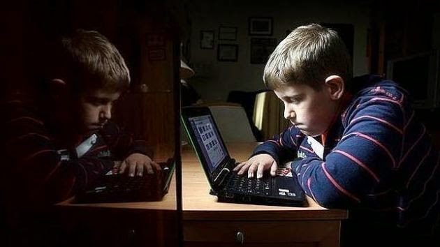 ENSAIOS SOBRE A MENTE E O COMPORTAMENTO HUMANO: DEPENDÊNCIA (VÍCIO) DA ...