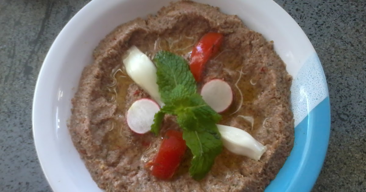 Lebanese Recipes: Raw Kibbe