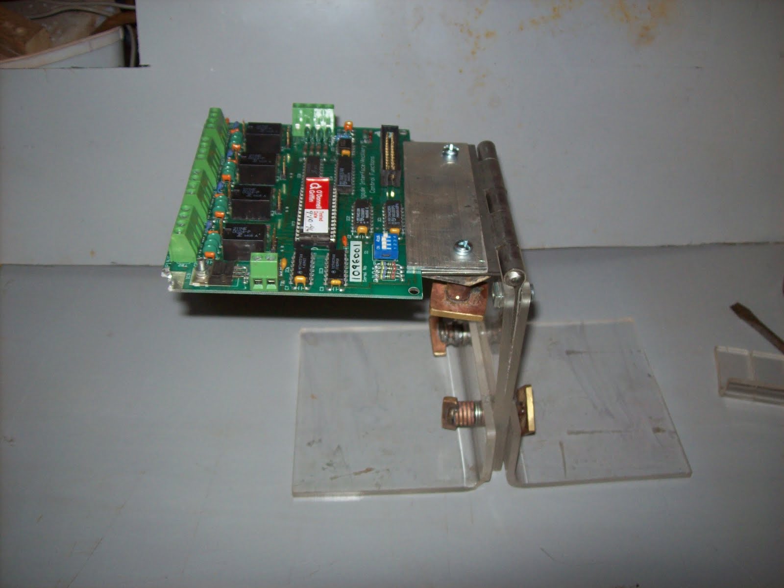 Des' projects or "Musings from the Shed": Third hand - electronics tool