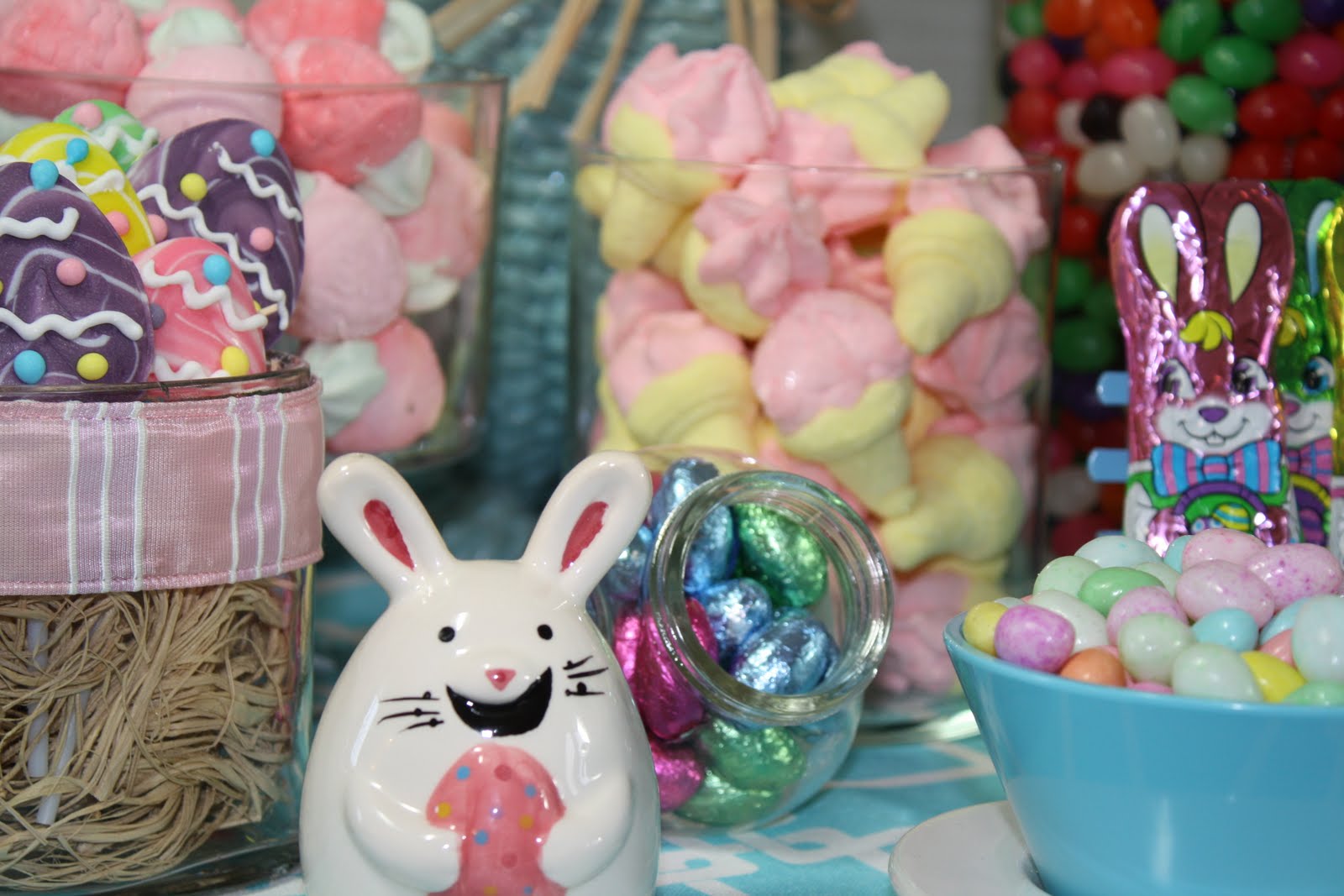 Party Sweet Party: Easter Candy Table and Display!