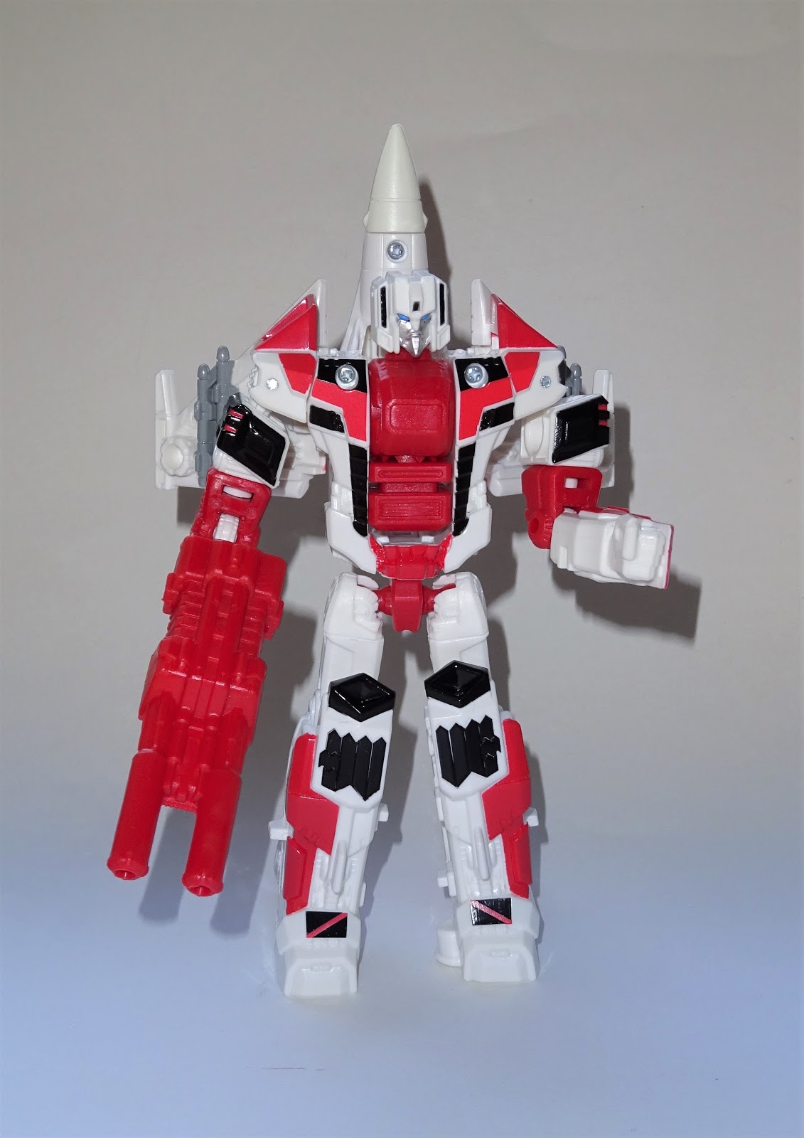 Blackrock's Toybox: Combiner Wars Shattered Glass Starscream (2017)