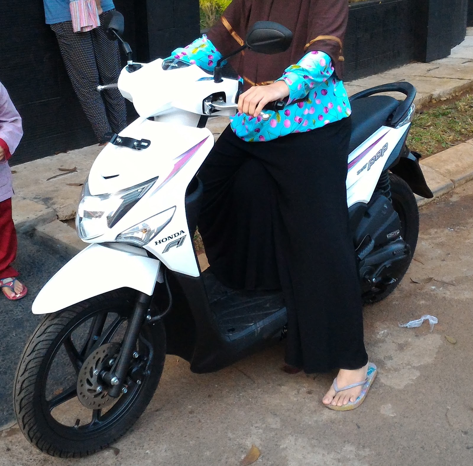 andarupratomo: Review Honda Beat Pop - 2,500 km bersama