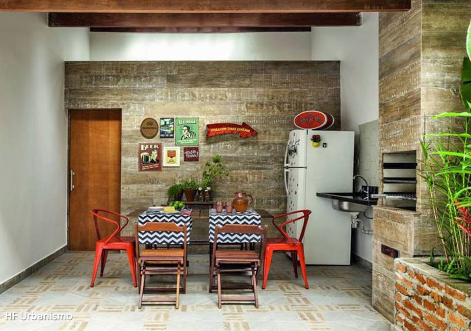 ÁREA COM CHURRASQUEIRA RÚSTICA: 33 IDEIAS PARA TE INSPIRAR