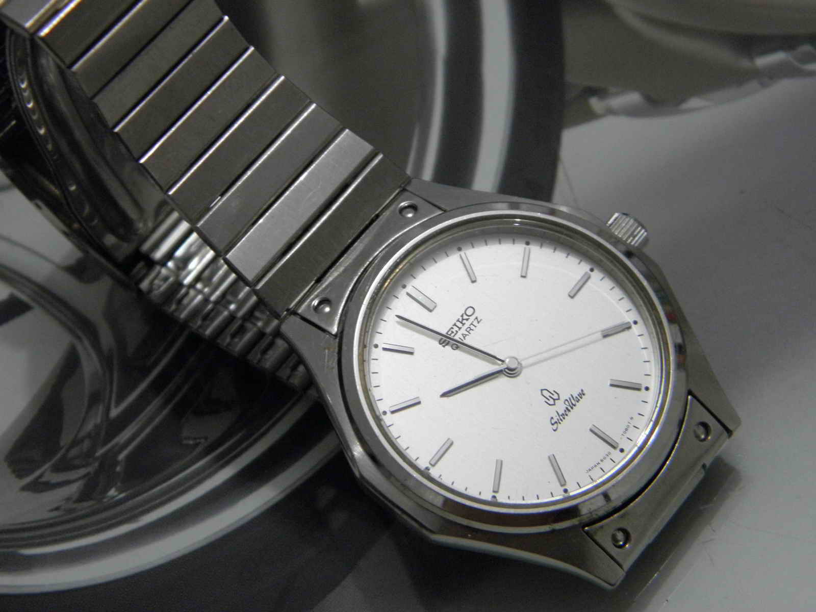 kiosku: sold, seiko silver wave
